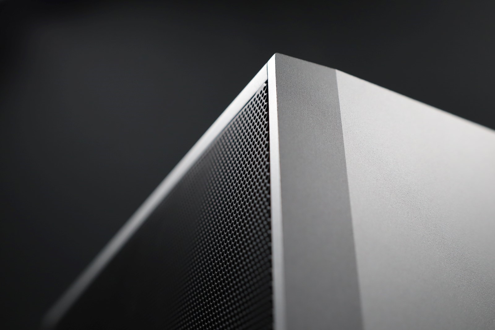 NCASE M1EVO Review - hrdwreblog